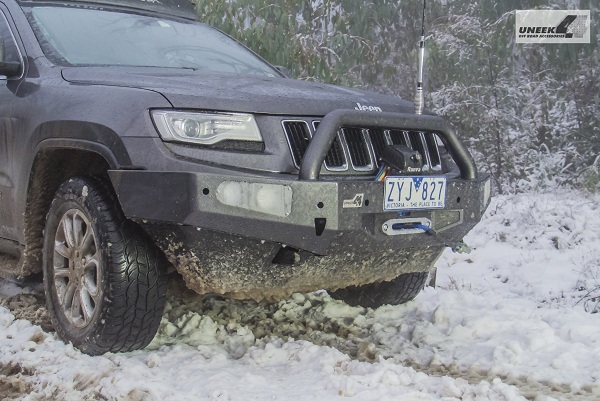 WK2 Jeep Grand Cherokee Bull bar – Urban Style - KS Overland Evolution ...