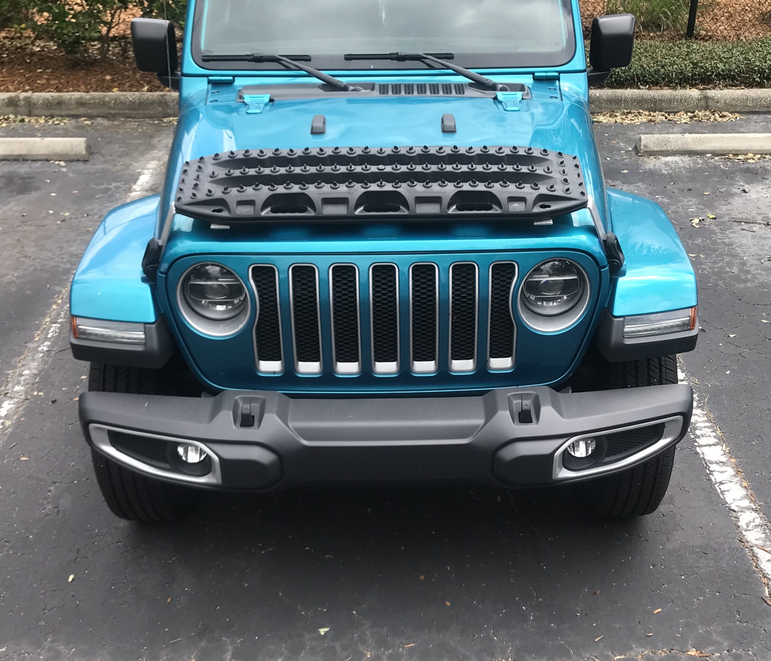 JL Wrangler Hood bracket for Maxtrax - KS Overland Evolution | Off Road ...